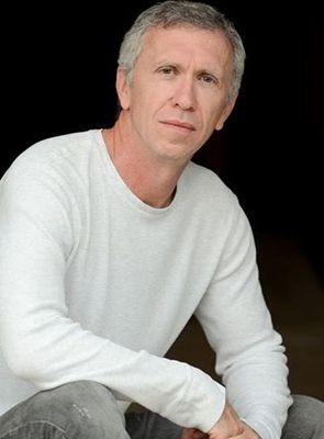 Steve Coulter - SensaCine.com