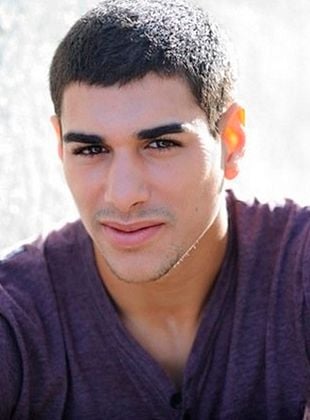 Anis Cheurfa - SensaCine.com