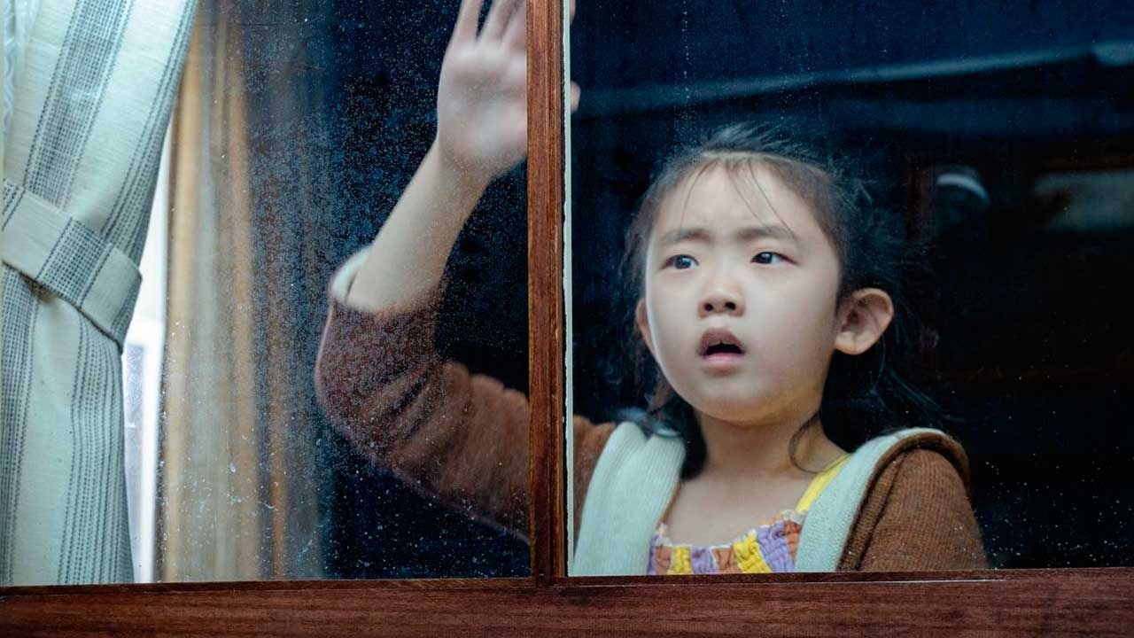 El final de 'Llaman a la puerta', explicado: ¿Ha cambiado Shyamalan el ...