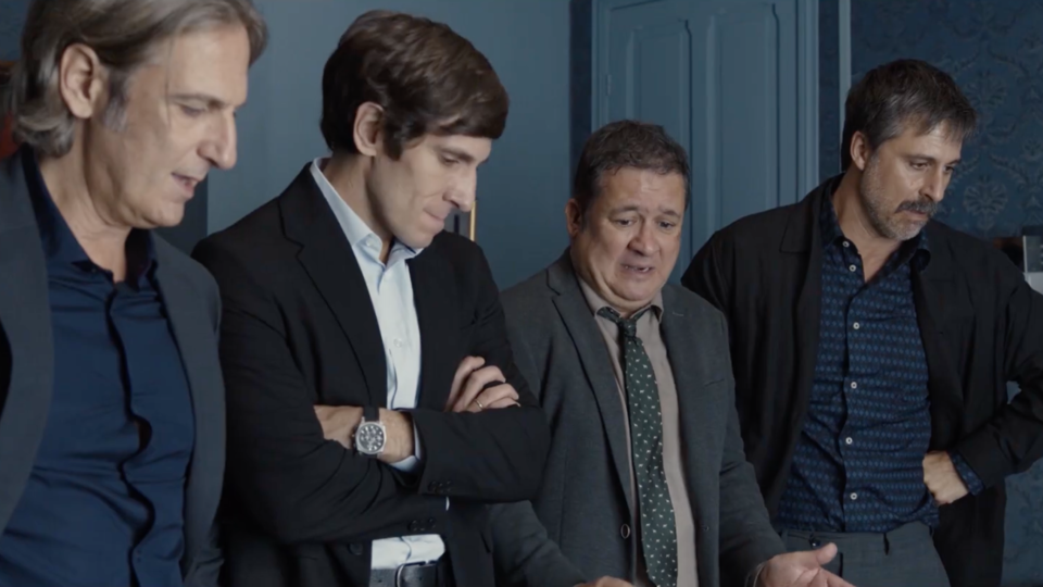 Tráiler de la película Un funeral de locos - Un funeral de locos ...