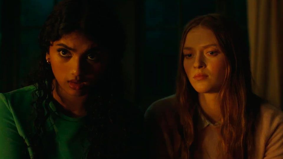 Tráiler de la película Tarot - Tarot Tráiler - SensaCine.com