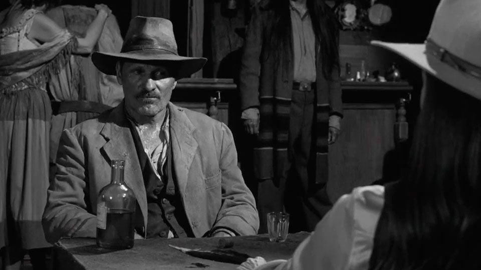 Extracto vídeo de la película Eureka - Eureka Clip - SensaCine.com