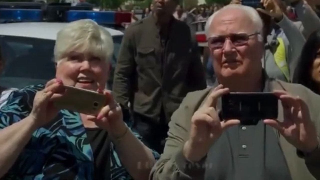 James Gunn incluyó a sus padres en 'Guardianes de la Galaxia Vol. 2' y les llamó "Viejo Extraño ...