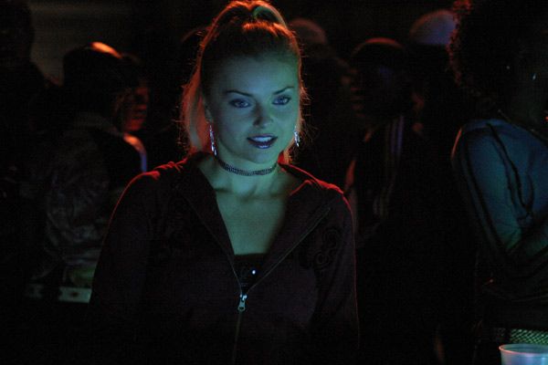 Foto de David Petrarca - Espera al último baile 2 : Foto Izabella Miko ...