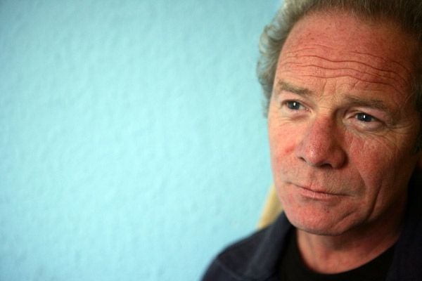 Foto de John Crowley - Foto John Crowley, Peter Mullan - Foto 5 de 11 ...