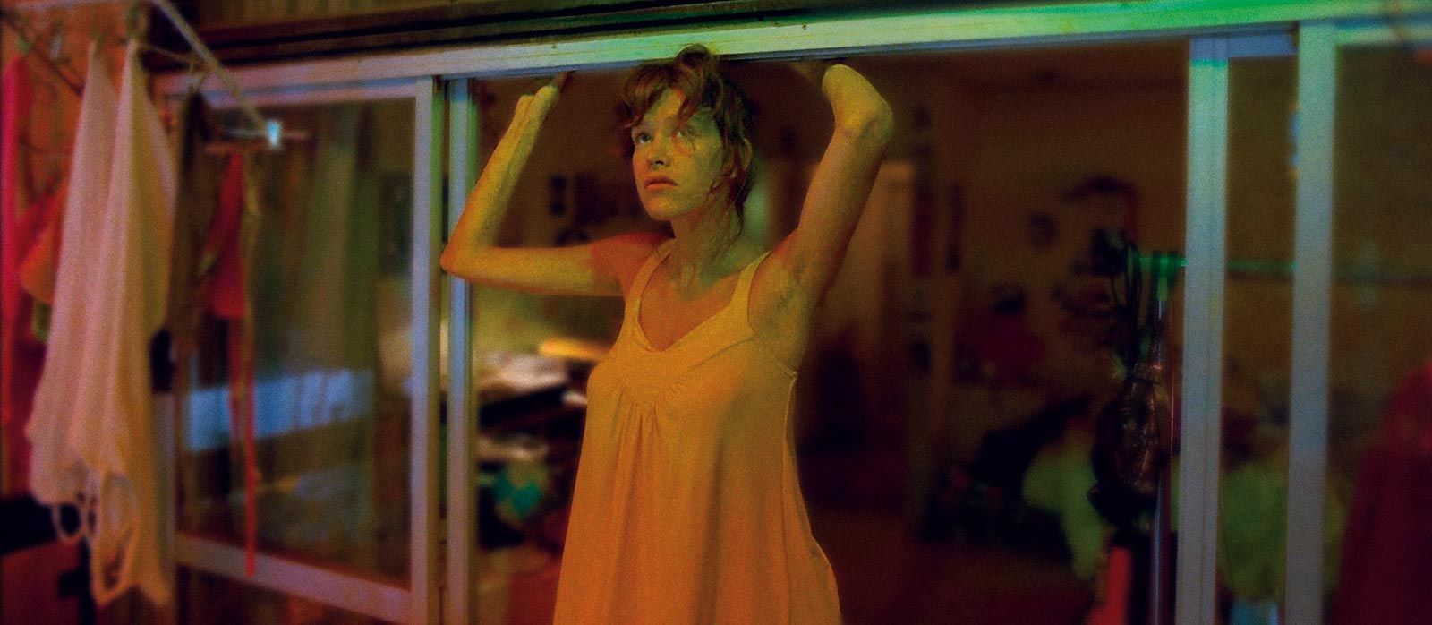 Foto de la película Enter the Void - Foto 12 por un total de 23 - SensaCine.com