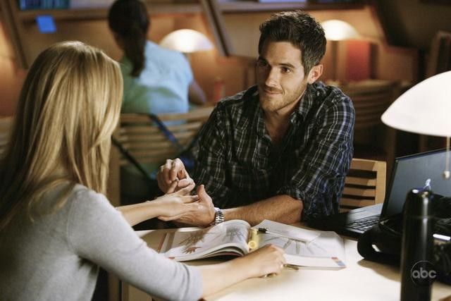 Emily Vancamp Dave Annable
