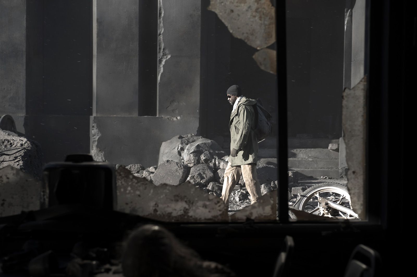 Foto de Albert Hughes - El libro de Eli : Foto Albert Hughes, Allen ...