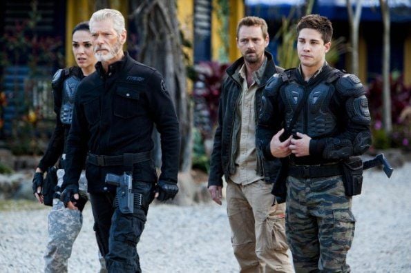 Foto de Rod Hallett - Terra Nova : Foto Simone Kessell, Rod Hallett ...