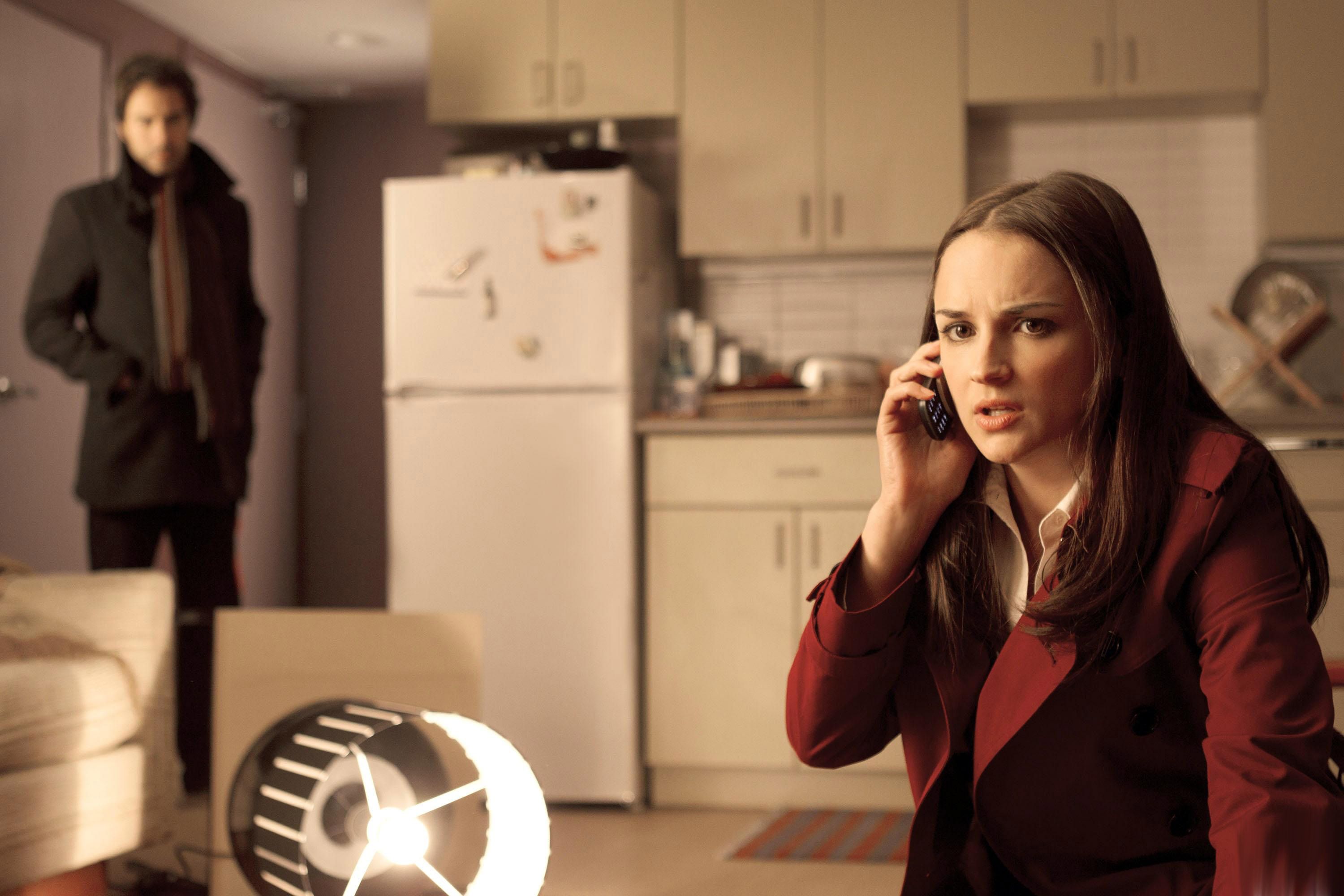 Perception : Perception : Foto Rachael Leigh Cook, Eric McCormack ...