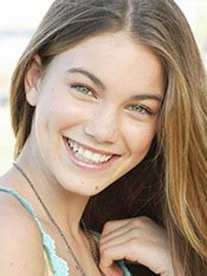 Annie Campbell - SensaCine.com