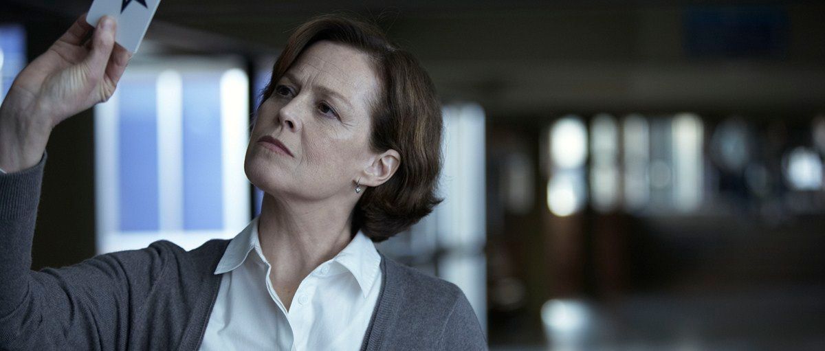 Foto de la película Luces rojas - Foto 8 por un total de 39 - SensaCine.com