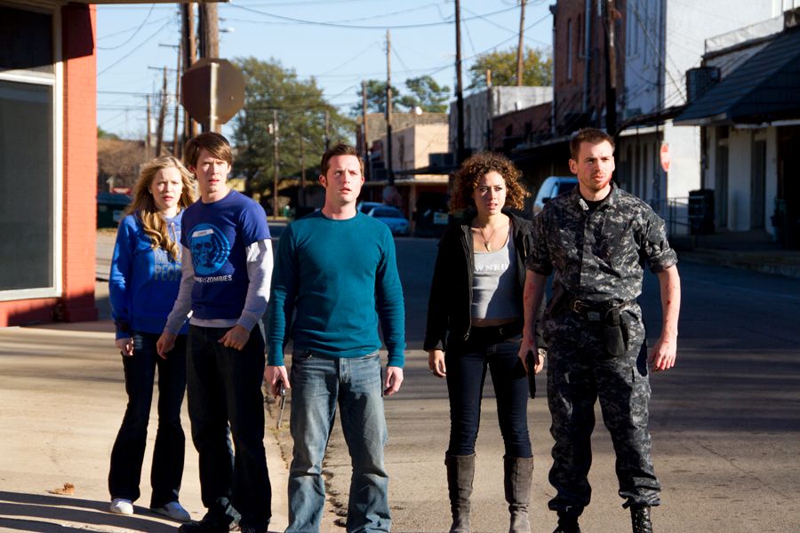 Foto de la película Humans Versus Zombies - Foto 12 por un total de 13 ...
