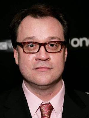 Russell T Davies - SensaCine.com