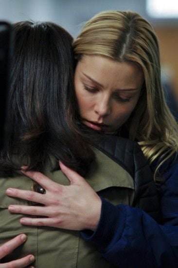 Foto de Lauren German - Chicago Fire : Foto Lauren German - Foto 152 de ...