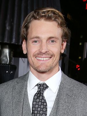 Josh Pence : sus películas y series en streaming - SensaCine.com