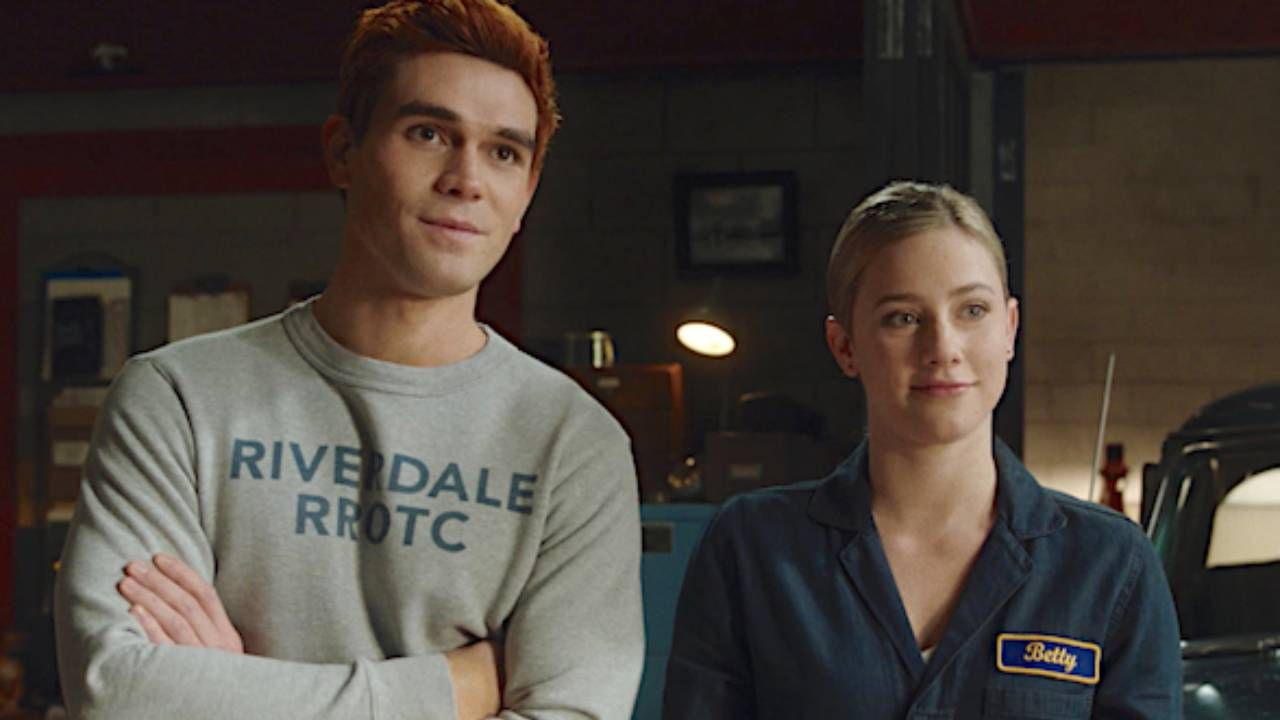 'Riverdale': Archie y Betty están juntos pero el triángulo amoroso con ...
