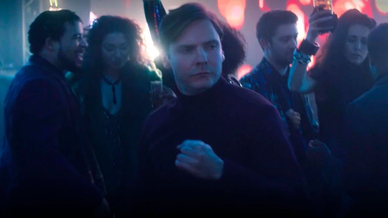 La escena del baile de Zemo estuvo a punto de desaparecer y Daniel ...