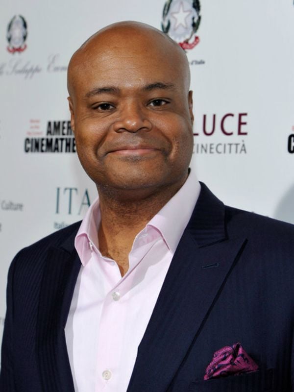 Terence Bernie Hines - SensaCine.com