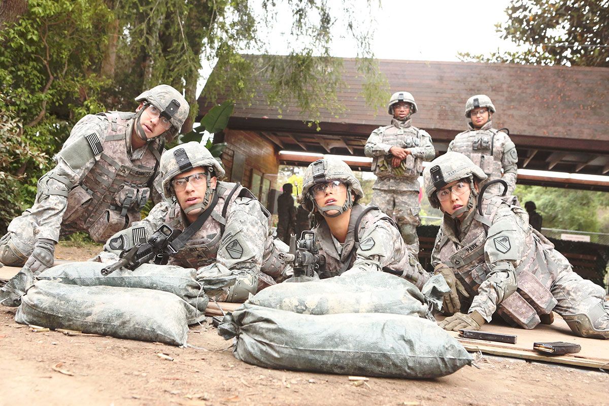 Foto de Kyle Davis - Foto Geoff Stults, Tania Gunadi, Kyle Davis ...