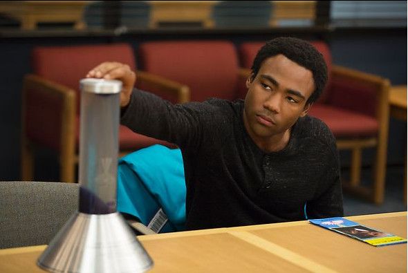 Community : Community : Foto Donald Glover - Foto 37 sobre 268 ...