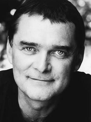 Stuart Milligan - SensaCine.com