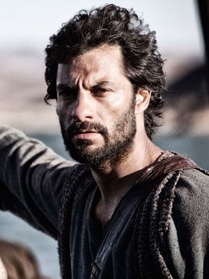 Darwin Shaw - SensaCine.com