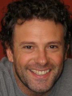 Santi Ricart - SensaCine.com