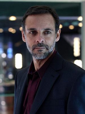 Alexander Siddig - SensaCine.com