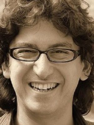Bora Onur - SensaCine.com