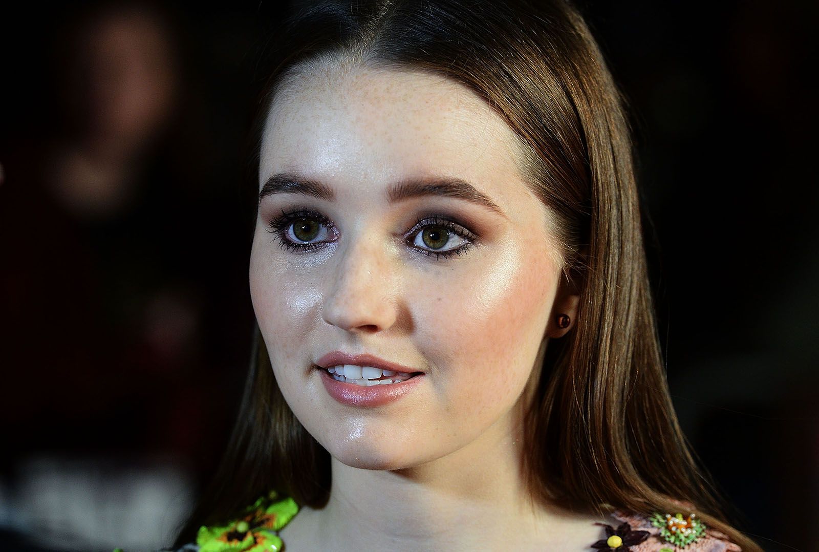 Foto de Kaitlyn Dever - Hombres, mujeres & niños : Couverture magazine ...