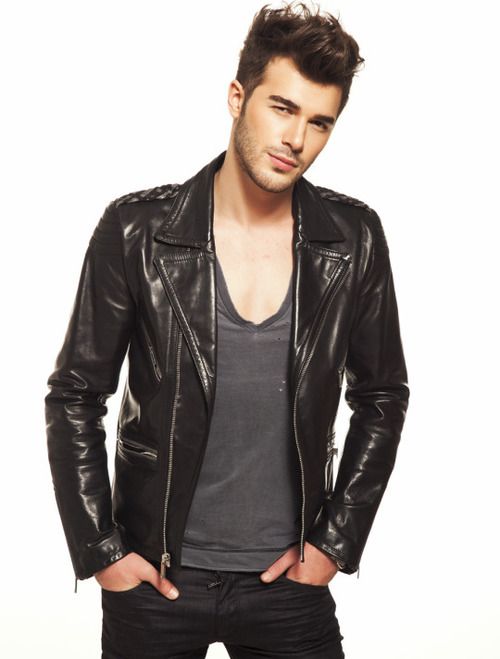 Foto de Yusuf Çim - Couverture magazine Yusuf Çim - Foto 10 de 11 ...