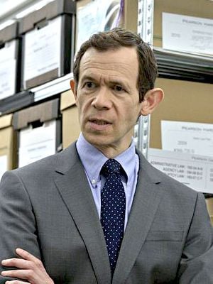 Adam Godley : sus películas y series en streaming - SensaCine.com