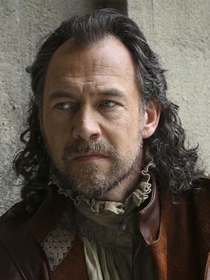 Dominic Mafham - SensaCine.com