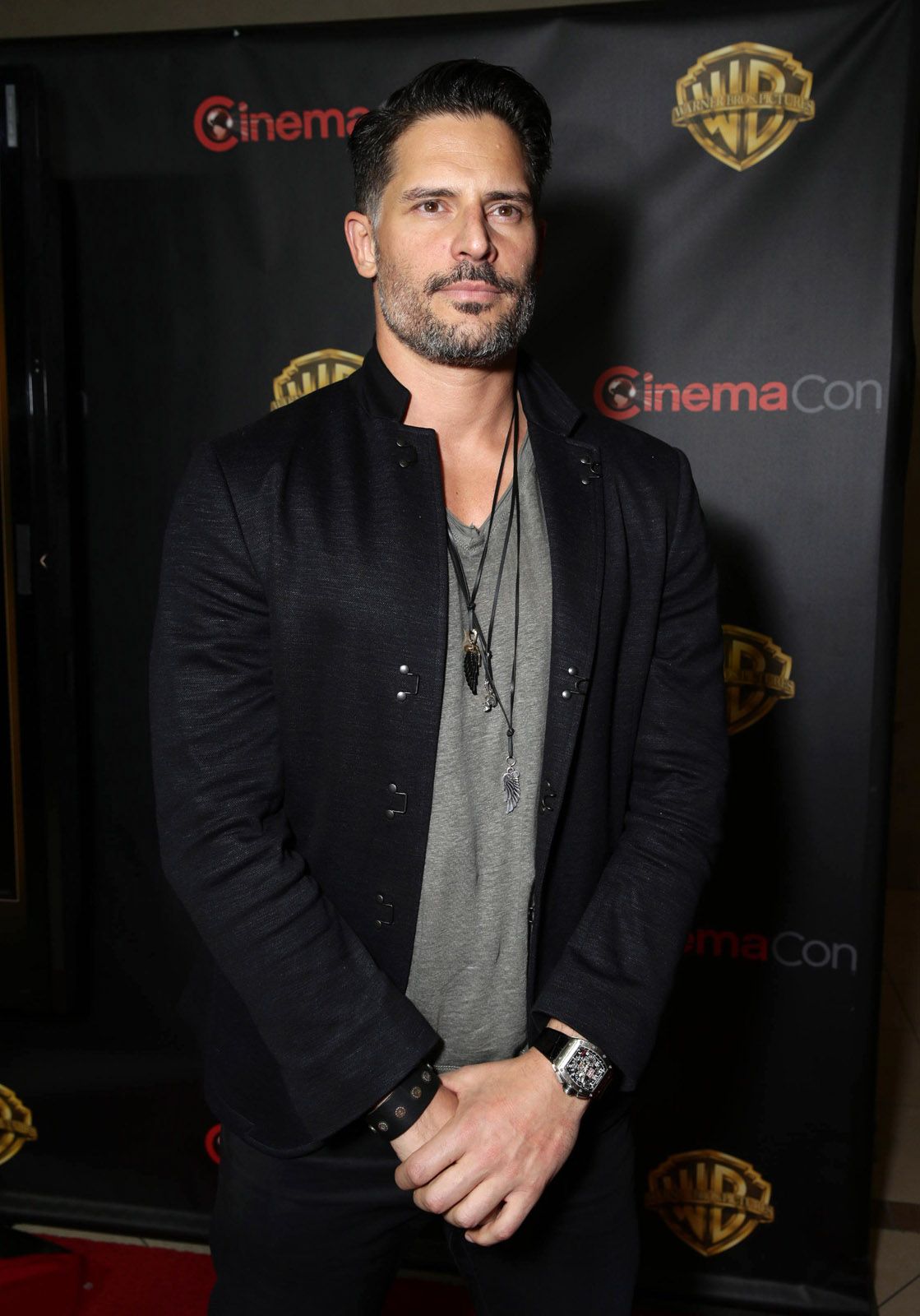 Foto de Joe Manganiello - Magic Mike XXL : Couverture magazine Joe ...