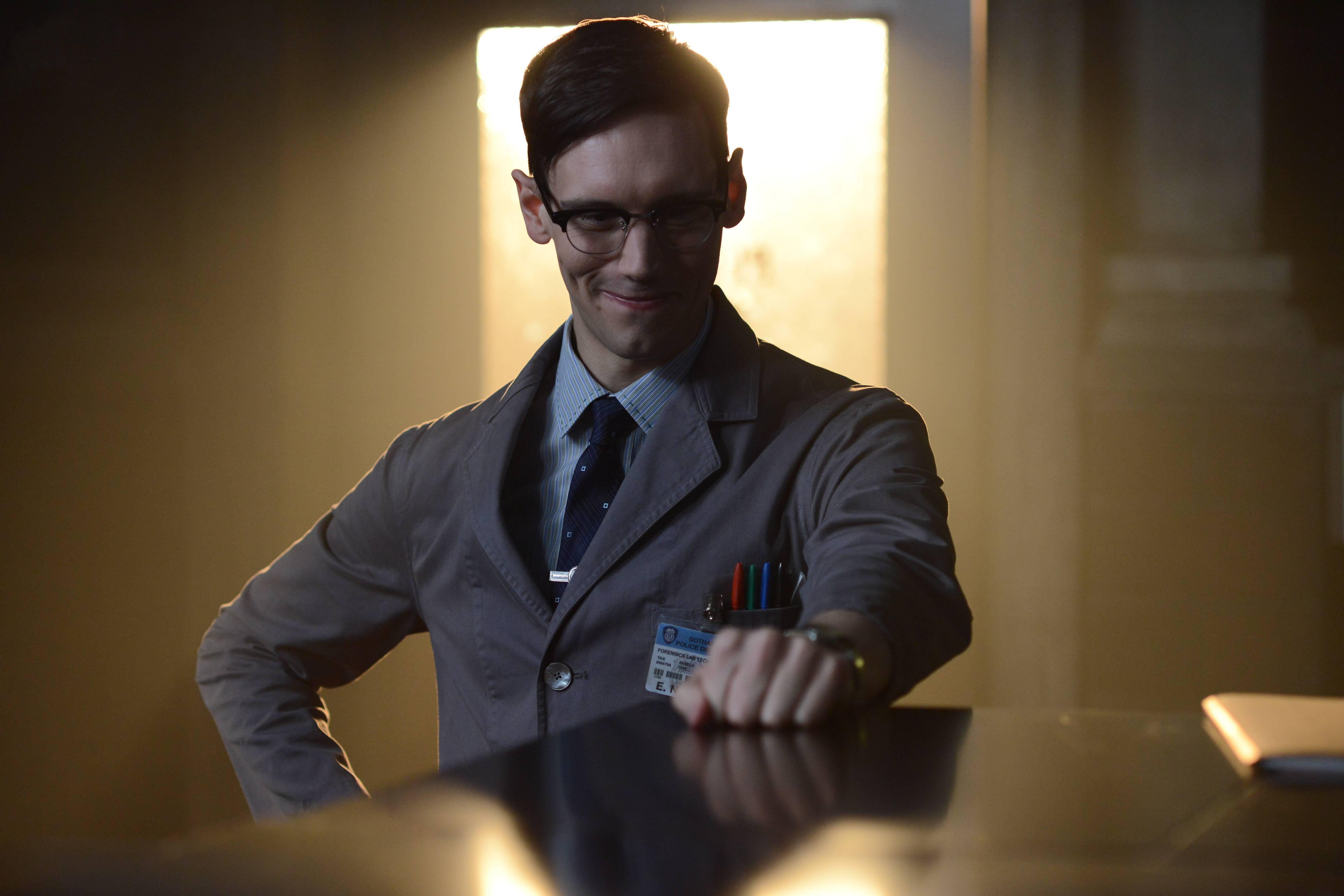 Foto de Cory Michael Smith - Gotham (2014) : Foto Cory Michael Smith ...