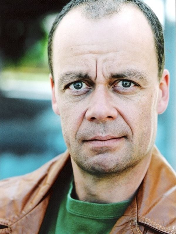 Brian T. Finney - SensaCine.com