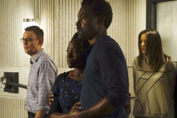 Foto de Kevin Christy - Castle : Foto Cyrus Farmer, Vedette Lim, Idara ...