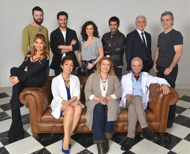 Foto de Berk Hakman - Couverture magazine Murat Parasayar, Zeynep ...