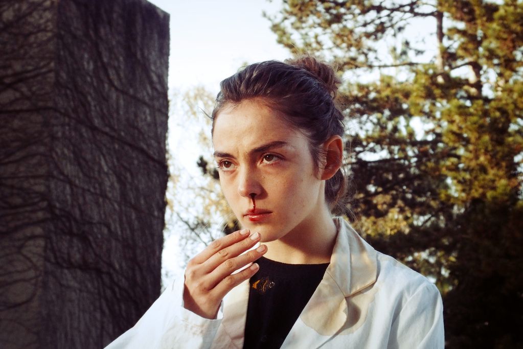 Foto de Garance Marillier - Crudo : Foto Garance Marillier - Foto 44 de ...