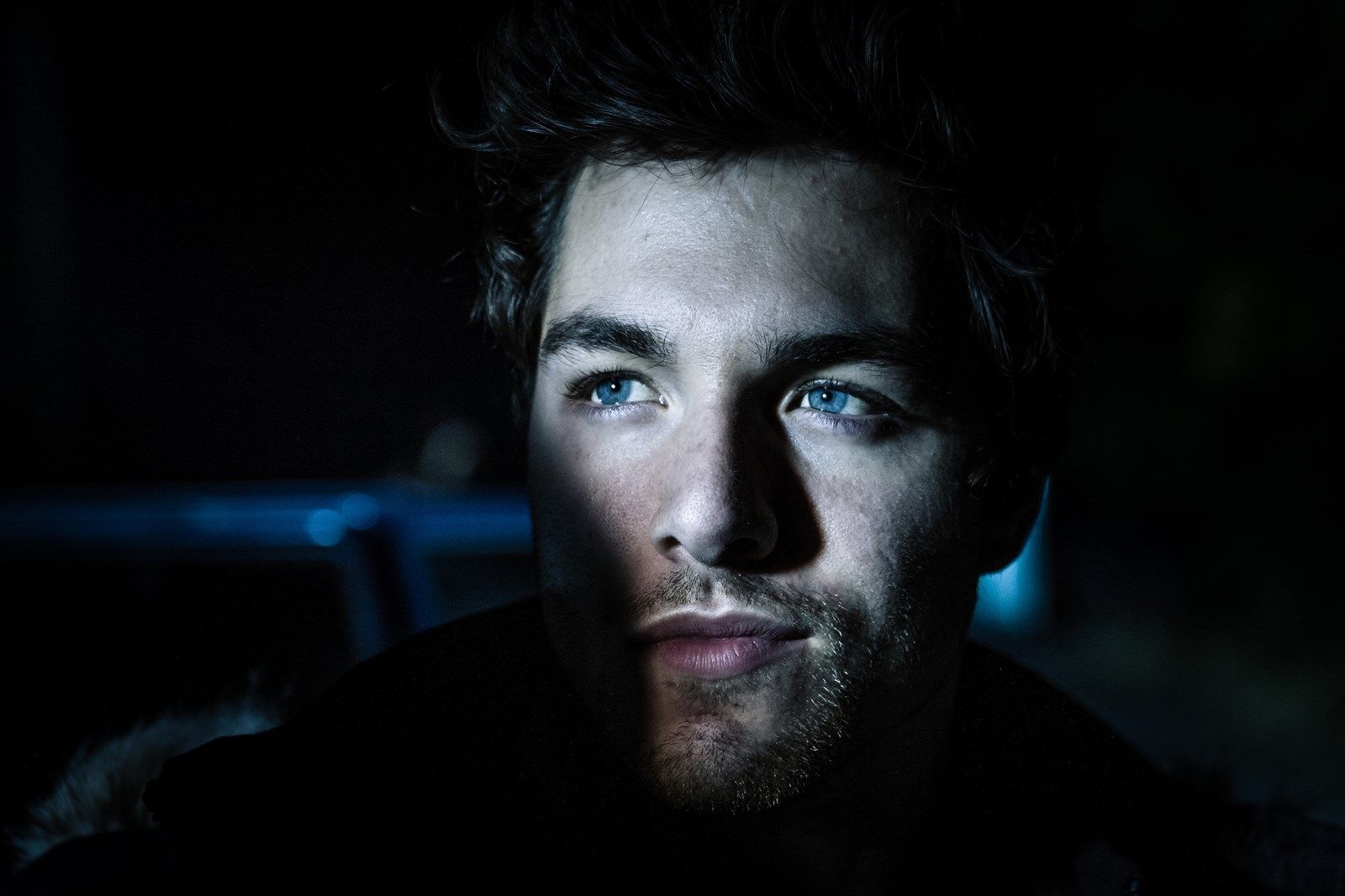 Foto de Alexander Calvert - Foto Alexander Calvert - Foto 41 de 43 ...