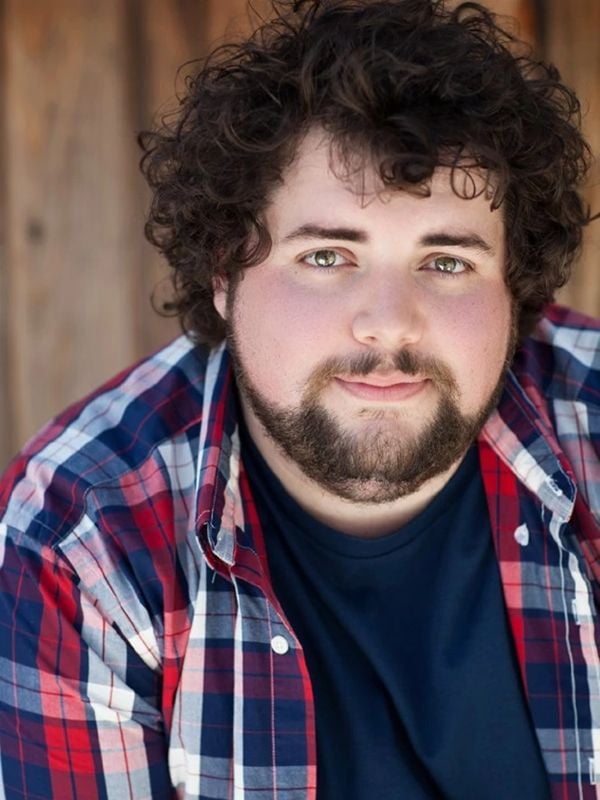 Joshua Hoover - SensaCine.com