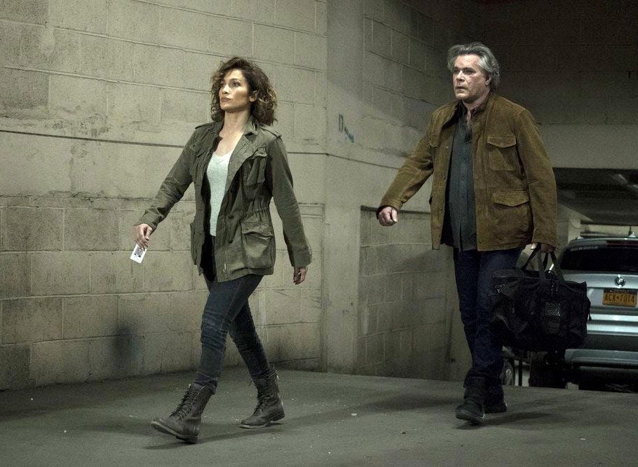 Foto de Ray Liotta - Shades of Blue : Foto Jennifer Lopez, Ray Liotta ...