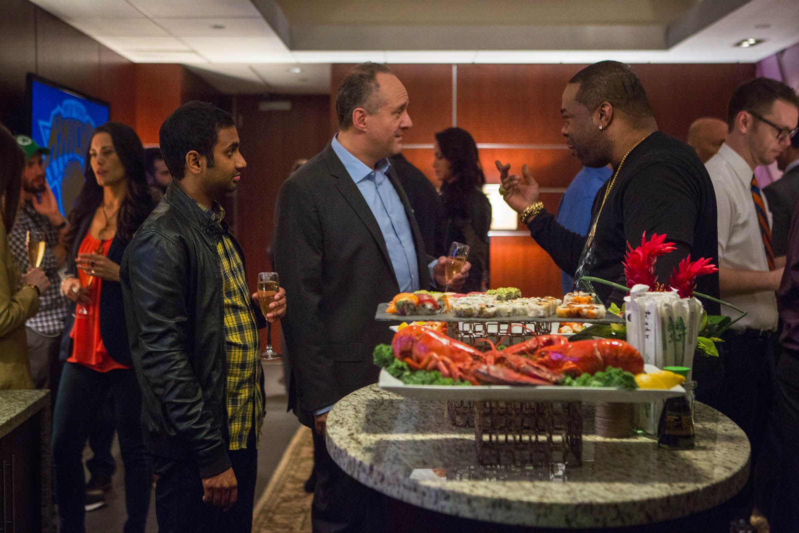 Foto de Aziz Ansari - Master of None : Foto Busta Rhymes, Adam Grupper ...