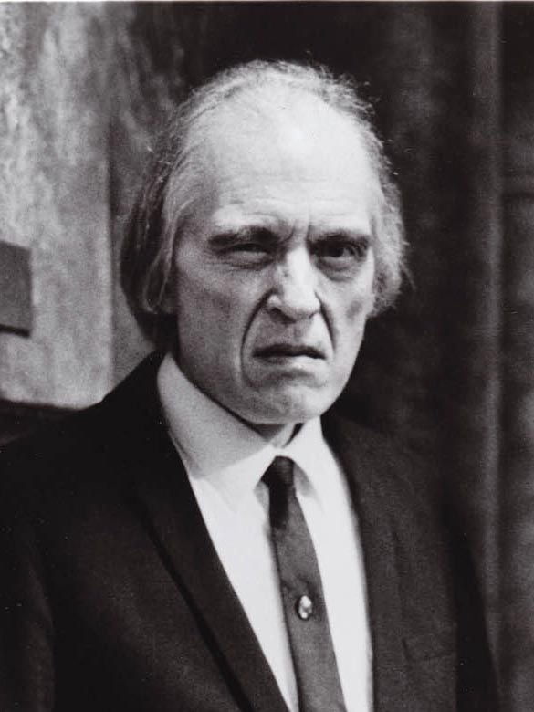 Angus Scrimm - SensaCine.com