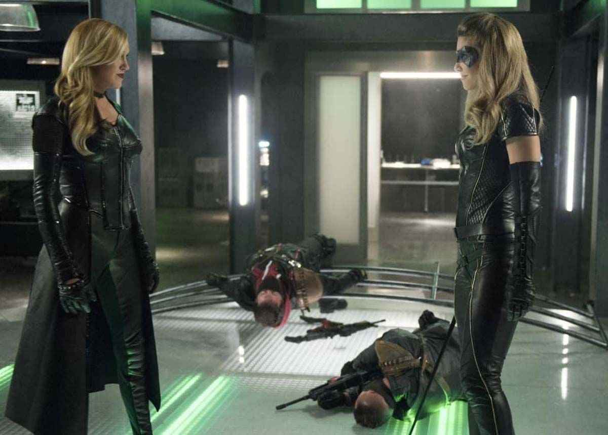 Arrow : Arrow : Foto Emily Bett Rickards, Katie Cassidy - Foto 387 ...