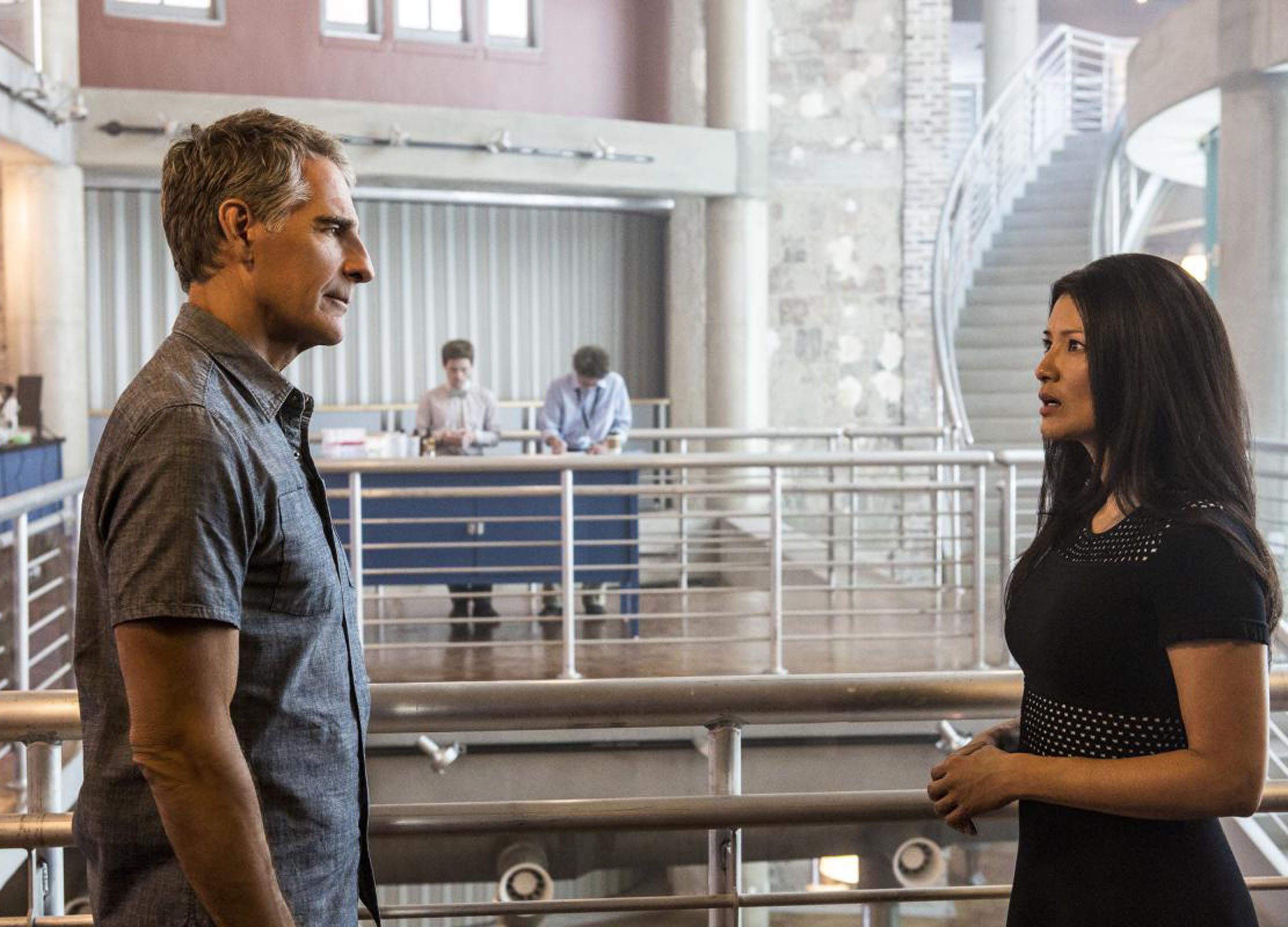 Foto De Kelly Hu Ncis Nueva Orleans Foto Kelly Hu Scott Bakula Foto 11 De 37