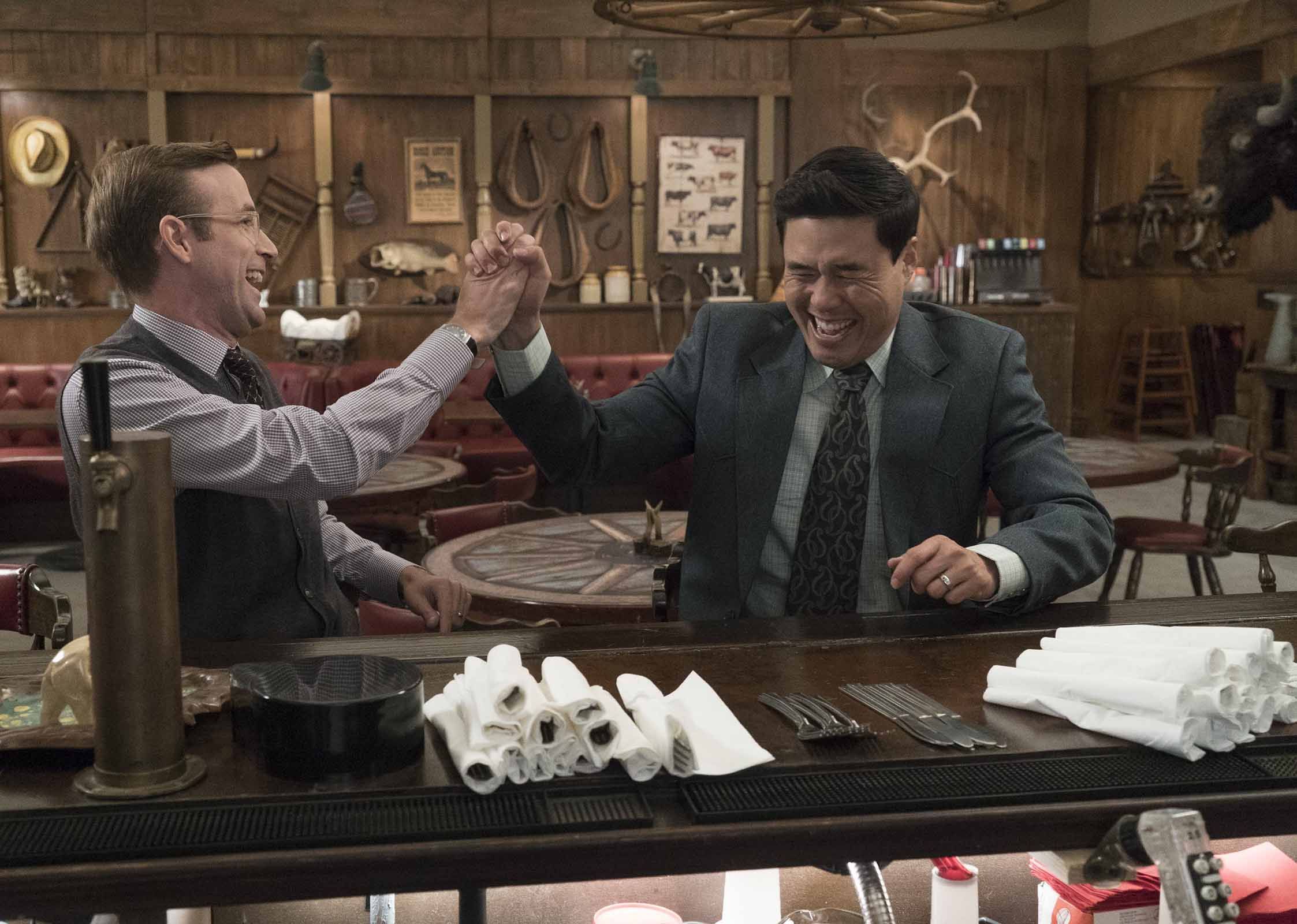 Foto de Matt Oberg - Recién llegados : Foto Randall Park, Matt Oberg ...