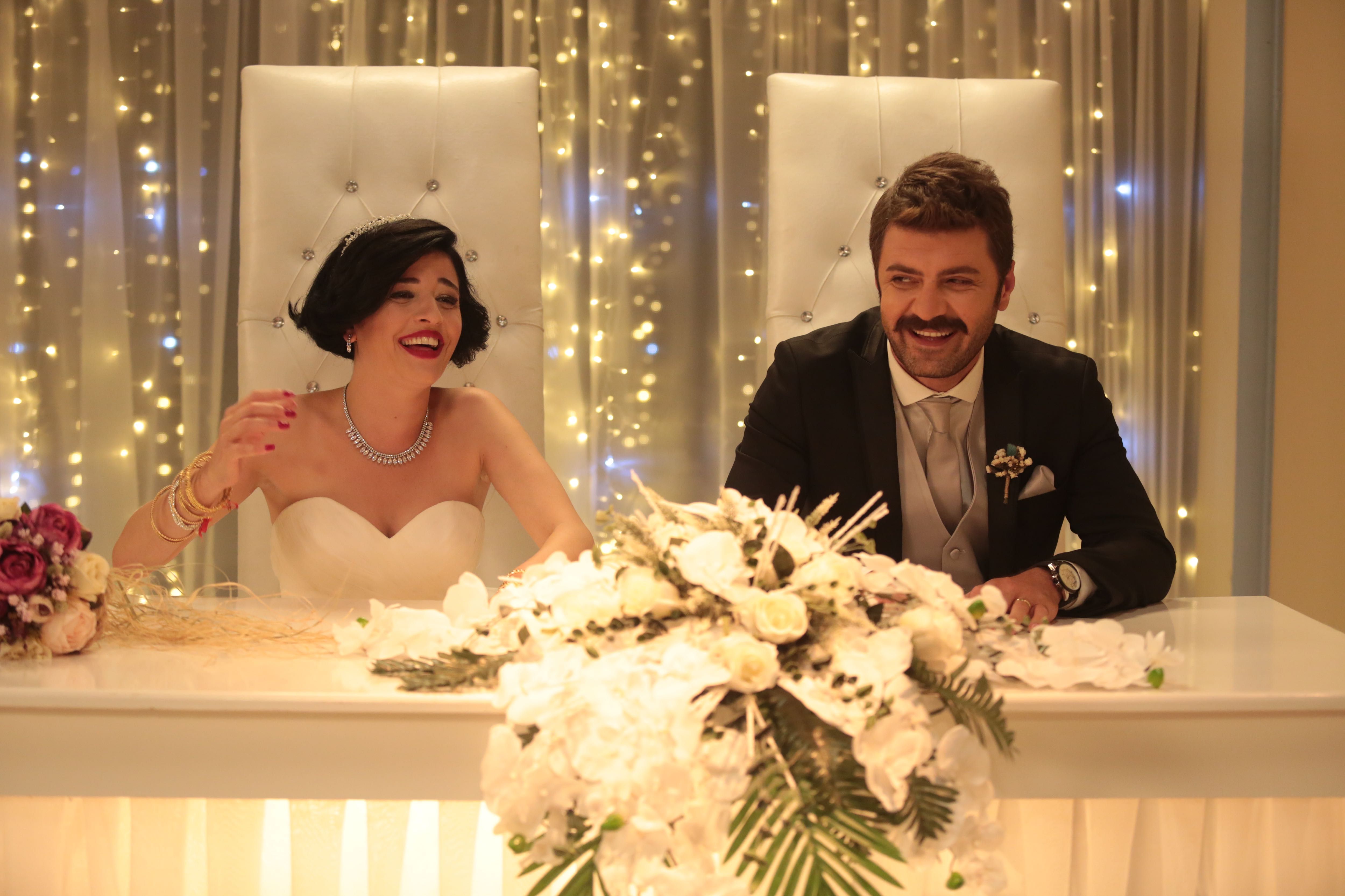 Foto de Şahin Irmak - Foto Şahin Irmak, Gonca Vuslateri - Foto 0 de 7 ...