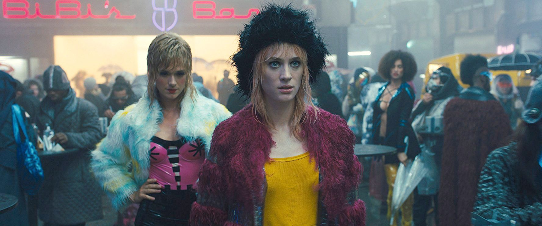 Foto de Mackenzie Davis - Blade Runner 2049 : Foto Mackenzie Davis ...